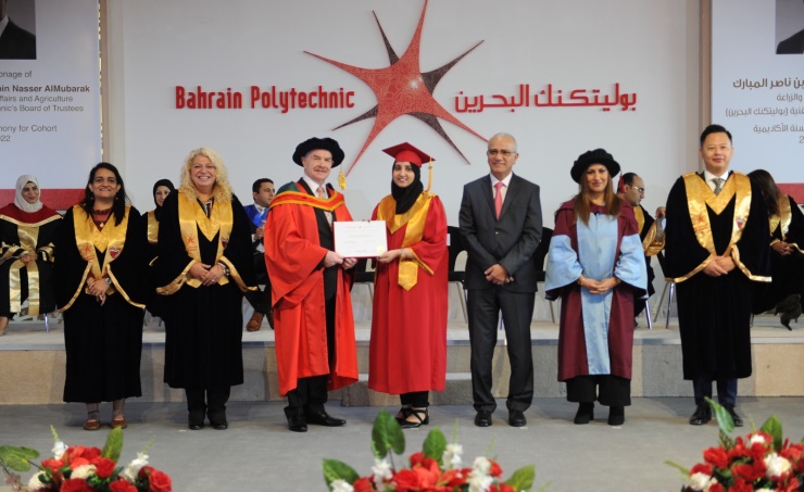 Bahrain Polytechnic holds graduation ceremony