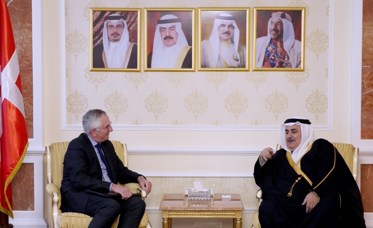 Minister receives Danish ambassador's credentials copy