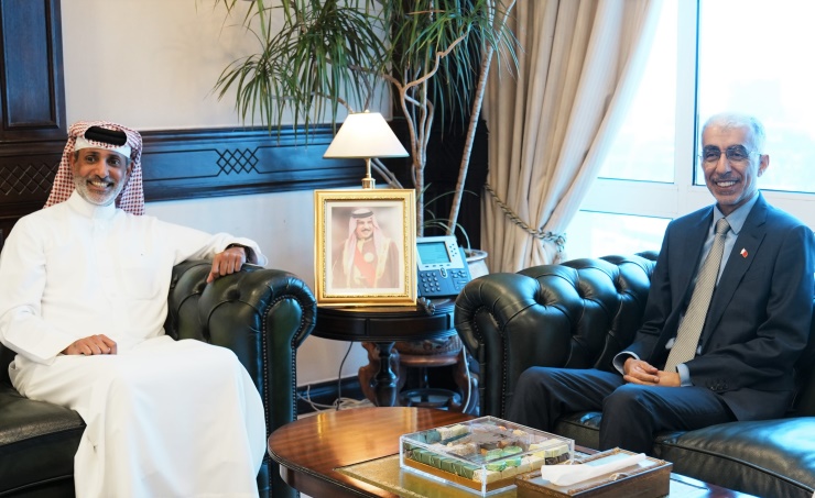 Works Minister meets with BIC Chief Executive
