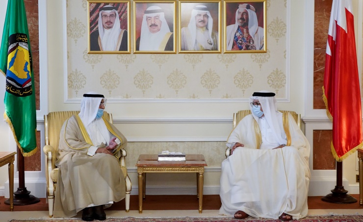 Foreign Minister receives GCC Secretary General