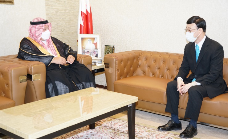 Justice Minister receives Japanese ambassador Justice Minister receives Japanese ambassador