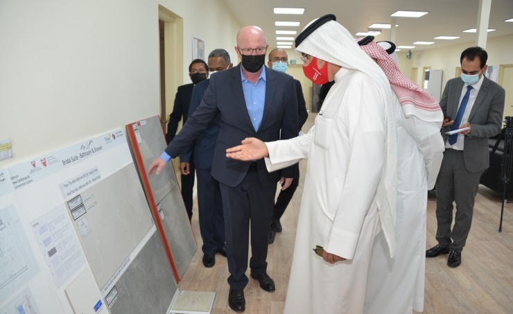 Industry MInister inspects new BIECC project