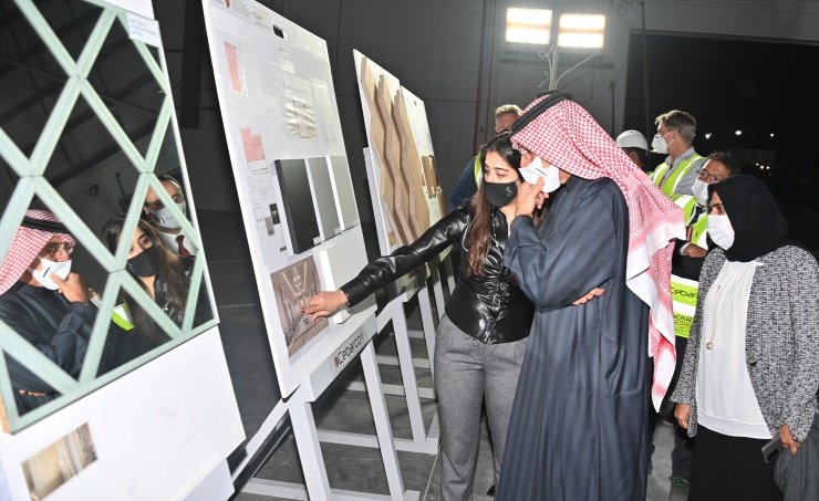Industry Minister inspects BIECC project