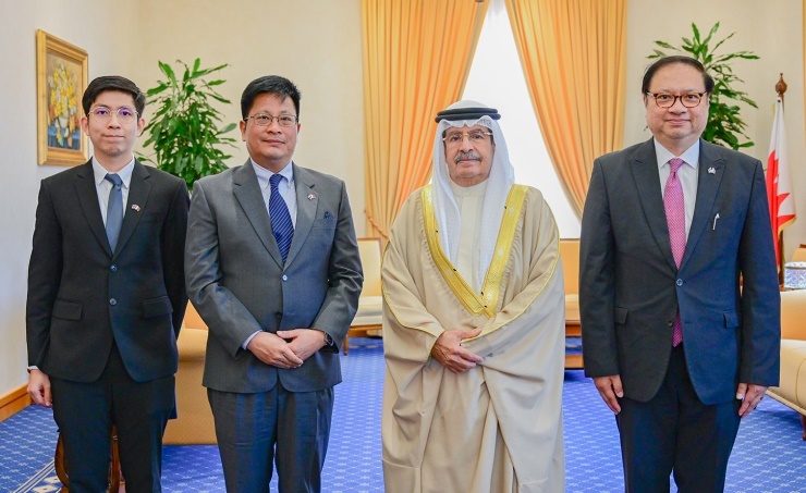 HH Shaikh Ali bin Khalifa Al Khalifa meets outgoing Thai Ambassador