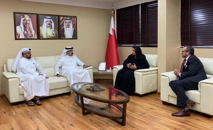 HEC Secretary-General receives AUBH delegation