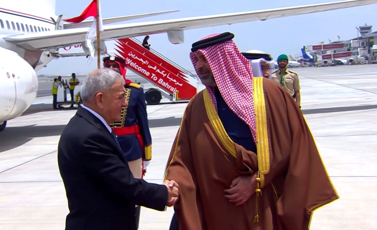 Iraqi President arrives in the kingdom to participate in Bahrain Summit