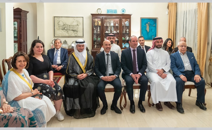 HRH the Crown Prince and Prime Minister visits the majlises of the Al ...