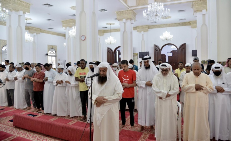 Absentee funeral prayer performed for late HH Shaikh Khalifa bin Zayed ...