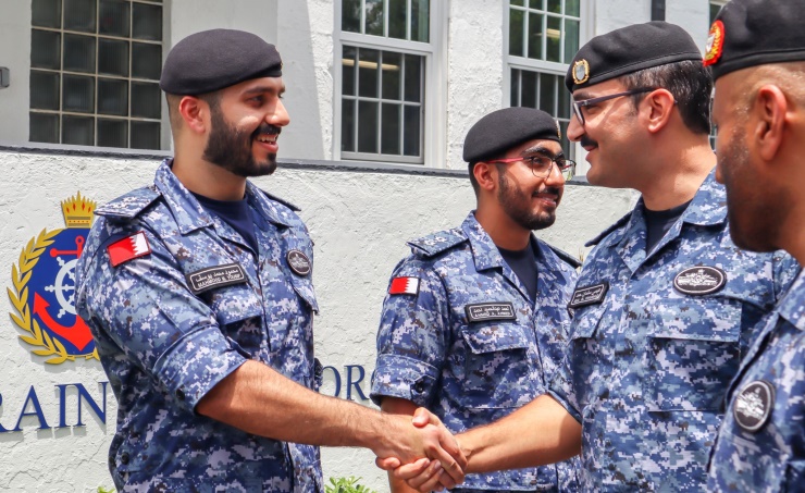 HH Major Shaikh Isa bin Salman bin Hamad Al Khalifa meets members of ...