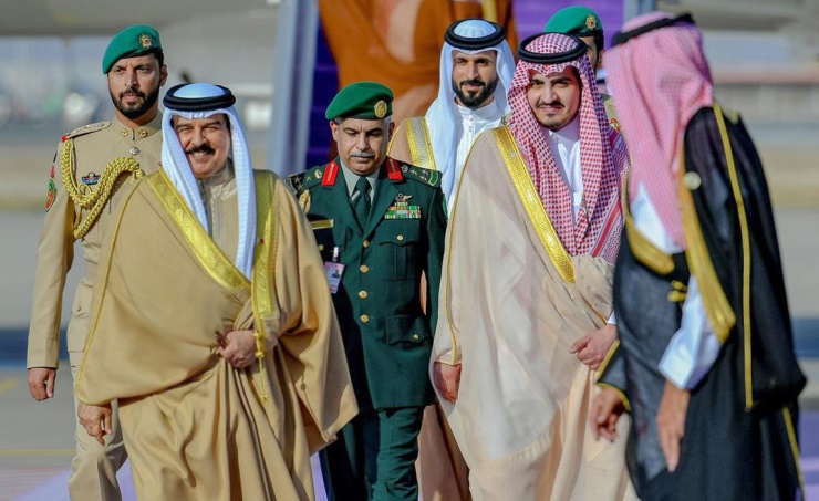 HM King arrives in Jeddah to participate in Arab Summit; stresses depth ...