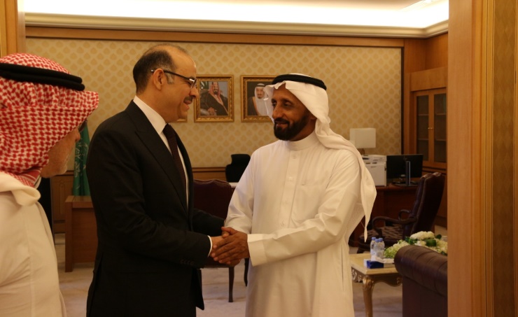 Bahrain, Saudi Arabia discuss legal cooperation