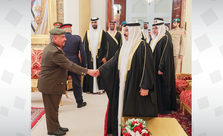 HM King receives BDF chief, Interior Minister and National Intelligence ...