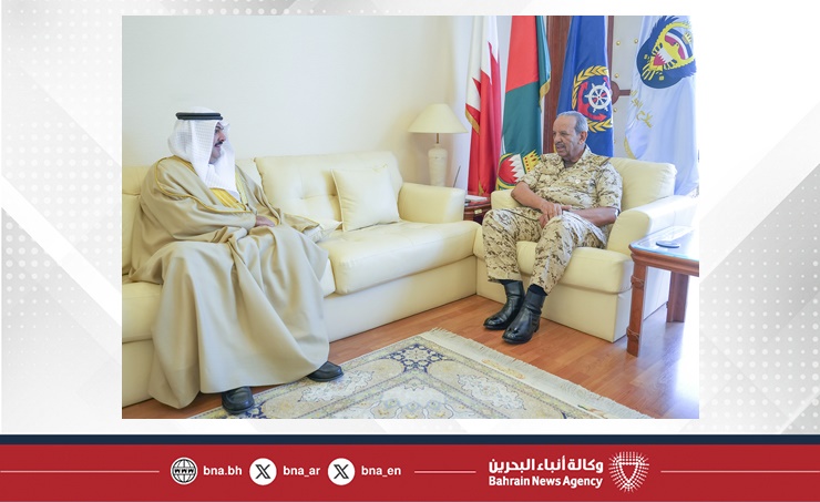 BDF Commander-in-Chief receives Shaikh Khalifa bin Duaij Al Khalifa