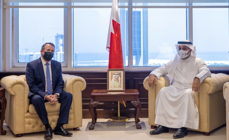 Finance Minister receives British parliamentarian