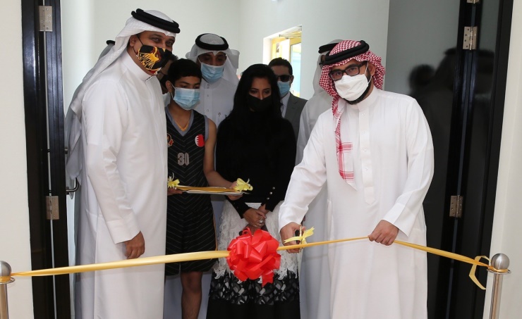 Youth and Sports Minister opens new hall opened at Ahli Club