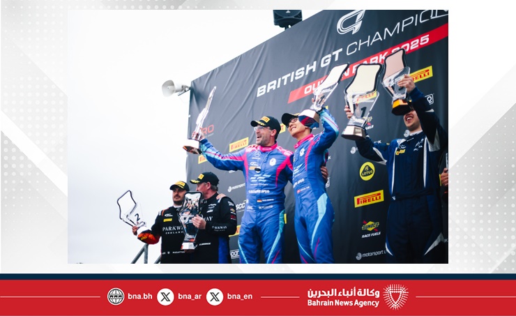 2 Seas Motorsport team takes podium in British GT Championship