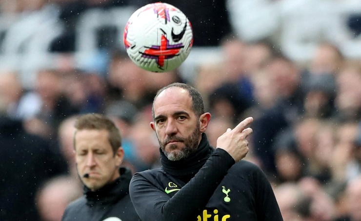 Spurs sack interim manager Stellini, Mason takes over coaching duties