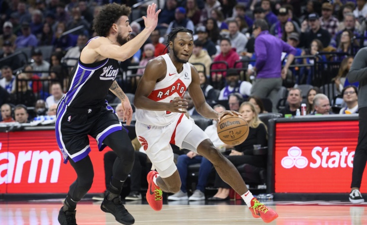 Domantas Sabonis records another triple-double as Kings hold off ...