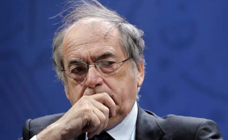 French soccer president steps back pending investigation