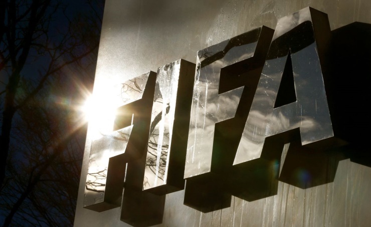 FIFA lifts Indian federation ban, U-17 World Cup to go ahead as planned FIFA lifts Indian federation ban, U-17 World Cup to go ahead as planned