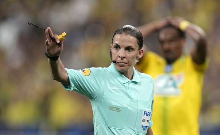 Female referees to officiate men’s World Cup for 1st time