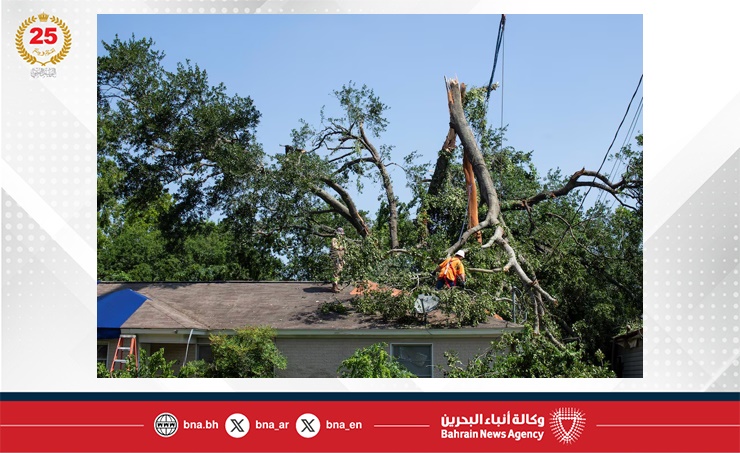 Houston area grapples with heat, power cuts after major storms