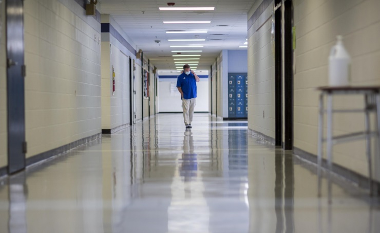 US Disease Control posts rationale for shorter isolation, quarantine