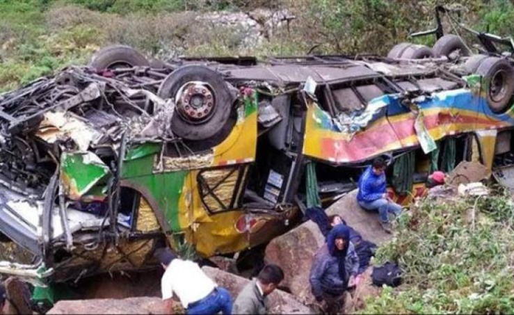 مالي ارتفاع عدد ضحايا حادث الحافلة إلى 40 قتيلاً