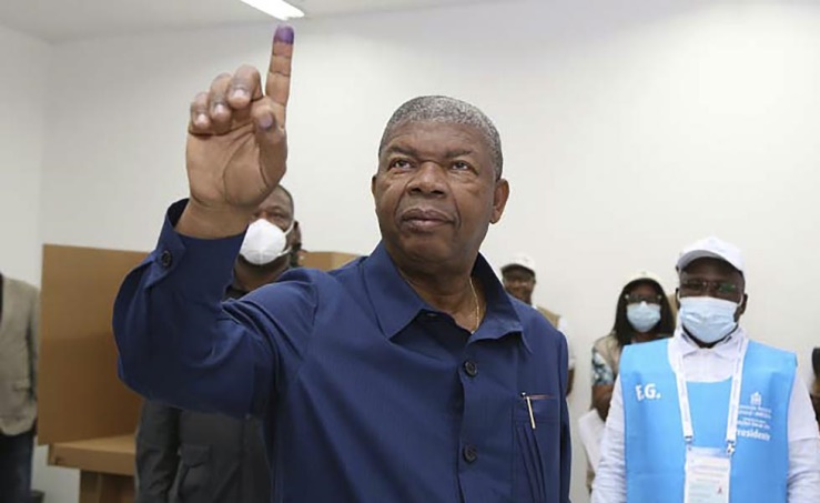 Angola’s president and ruling party poised for election win