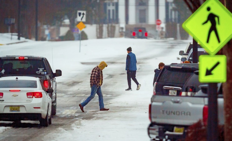 Brutally cold weather hitting storm-battered South and Northeast US ...