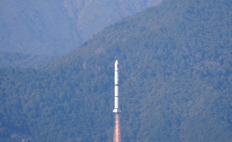 China launches new satellite for violent cosmic phenomena observation