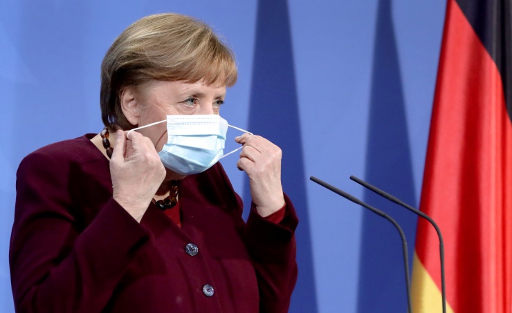Merkel: Germany must not hesitate to go into lockdown again