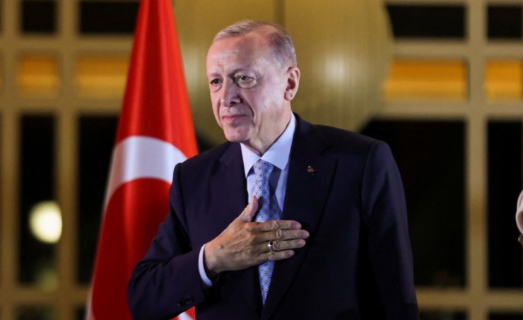 Türkiye's Erdogan takes oath of office, ushering in his third ...