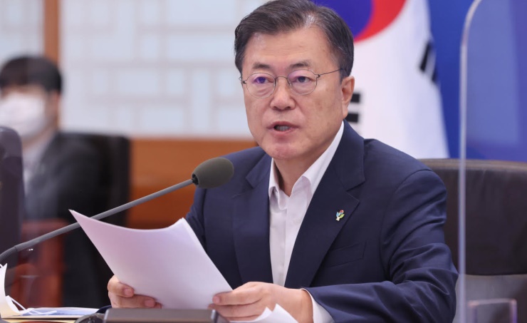 Moon urges swift measures to trace COVID-19 infections amid another ...